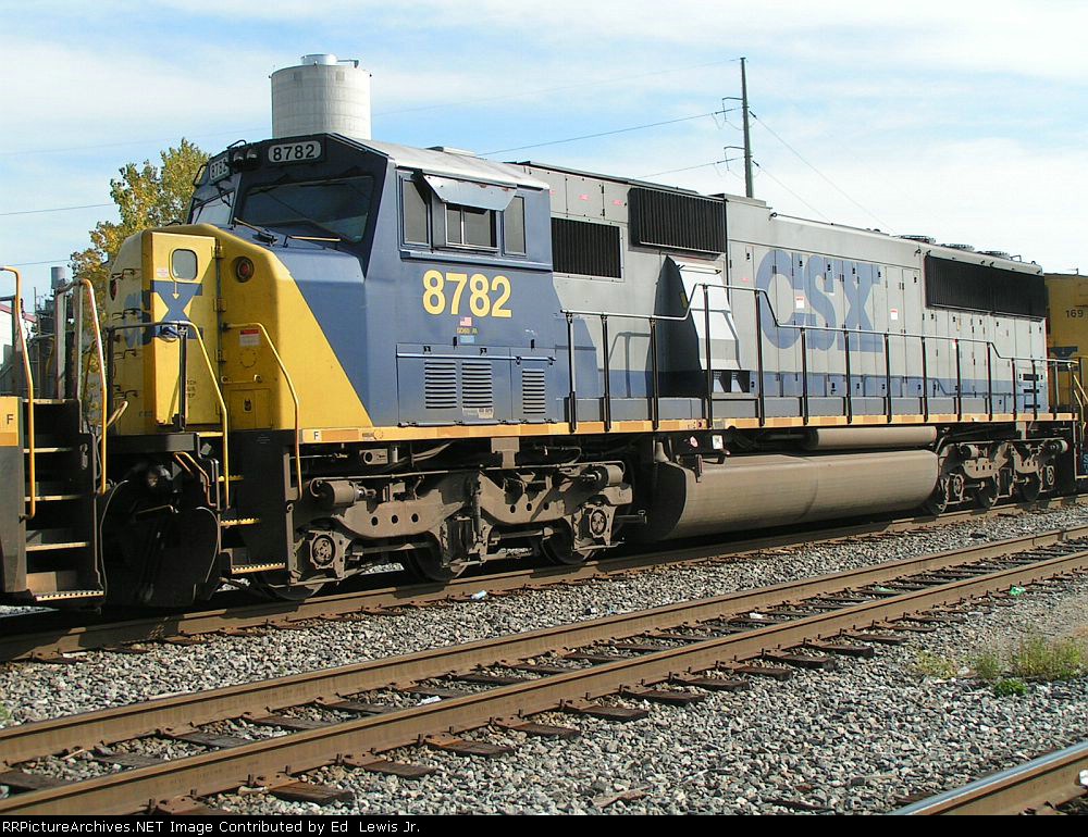 CSX 8782